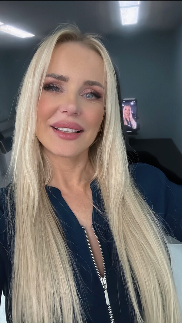 Diana Schell: Livestreams, Angebote & mehr | HSE